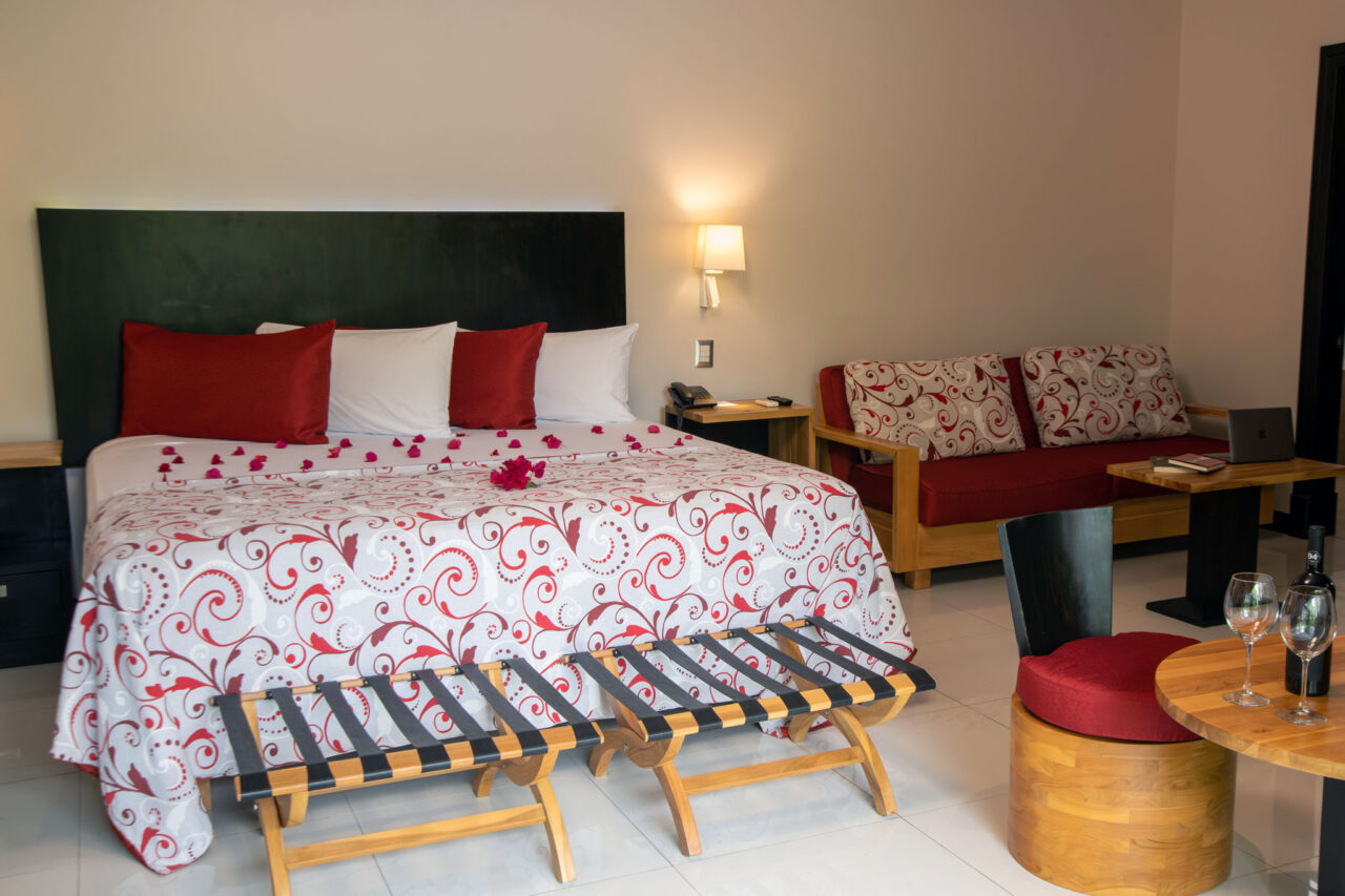 Home | Arenal Manoa Hot Springs Resort